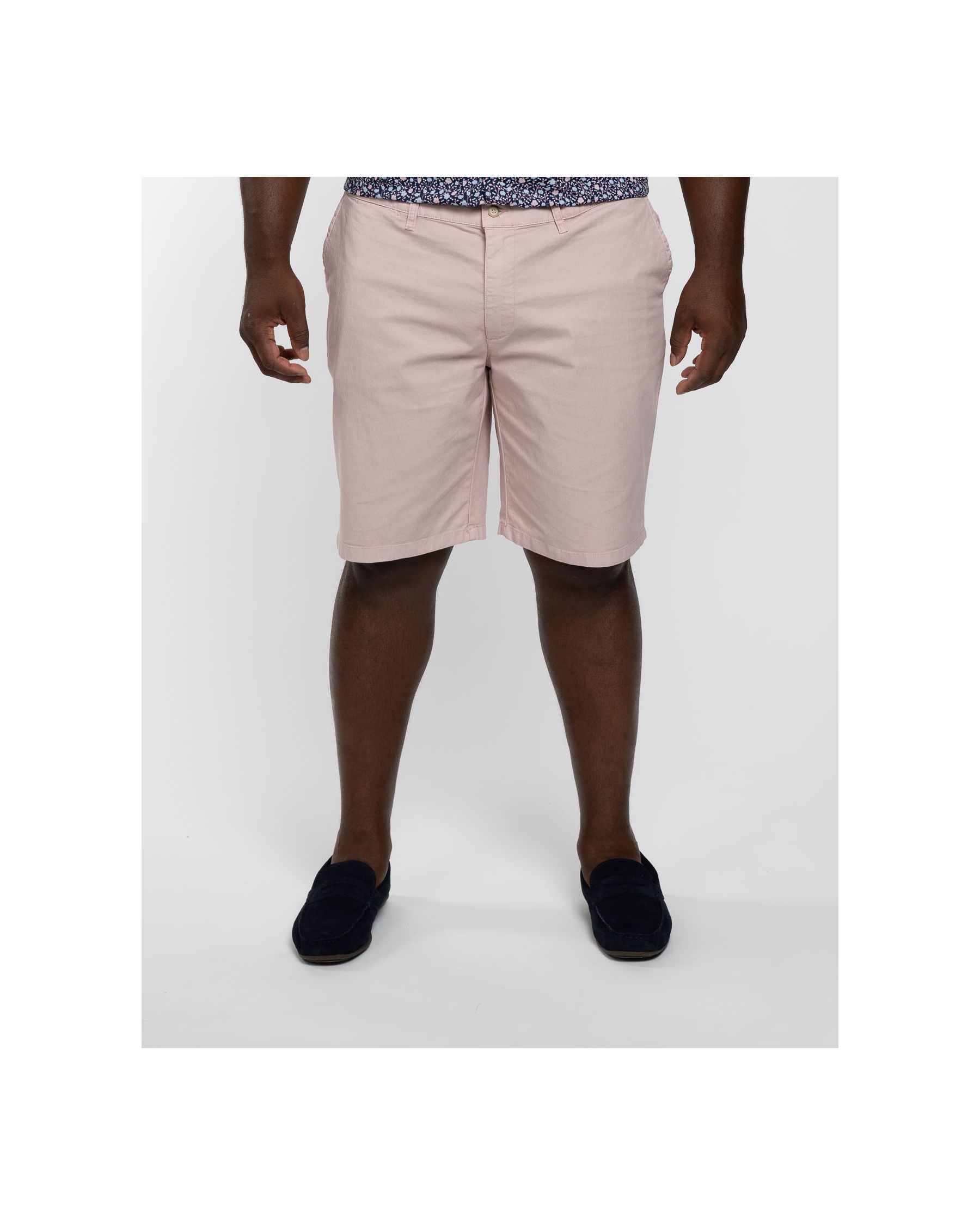 Short chino grande taille rose